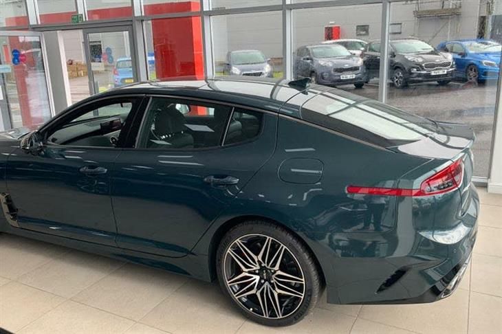 Green Kia Stinger cars for sale | PistonHeads UK