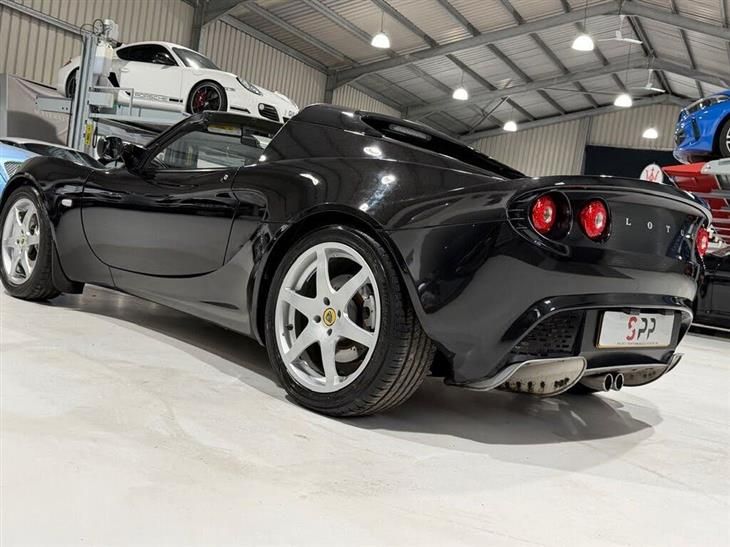 Used Lotus Elise cars for sale - PistonHeads UK