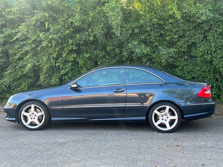 Mercedes-Benz CLK cars for sale - PistonHeads UK