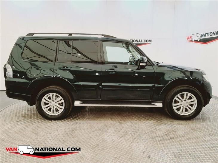 Mitsubishi Shogun/Pajero cars for sale | PistonHeads UK