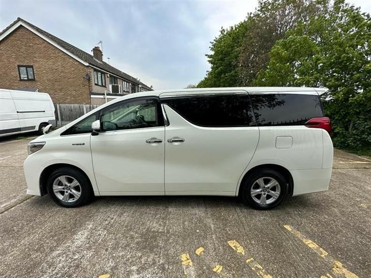 Toyota Alphard cars for sale - PistonHeads UK