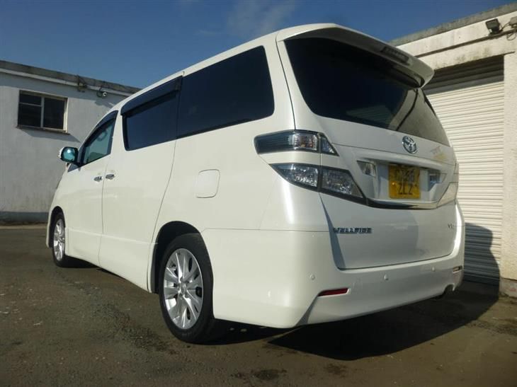 Toyota Alphard cars for sale - PistonHeads UK
