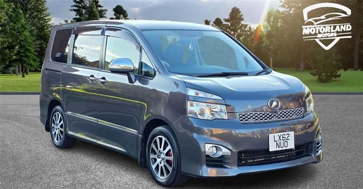 Toyota Voxy cars for sale - PistonHeads UK