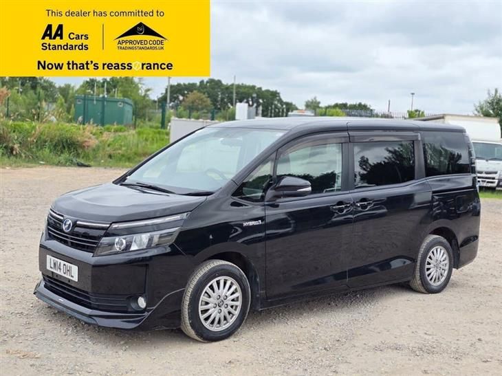 Toyota Voxy cars for sale - PistonHeads UK