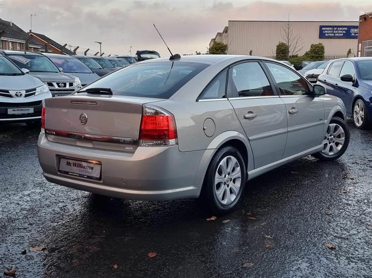 Vauxhall Vectra cars for sale | PistonHeads UK
