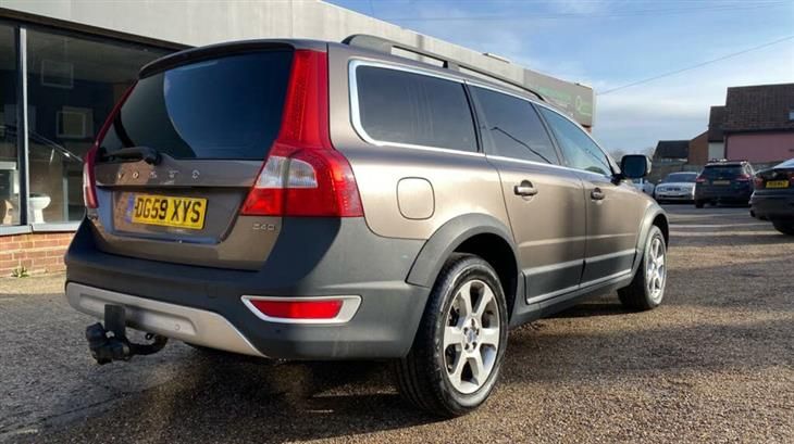 Volvo XC70 cars for sale - PistonHeads UK