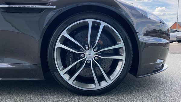 Used 2009 Aston Martin for sale - PistonHeads UK