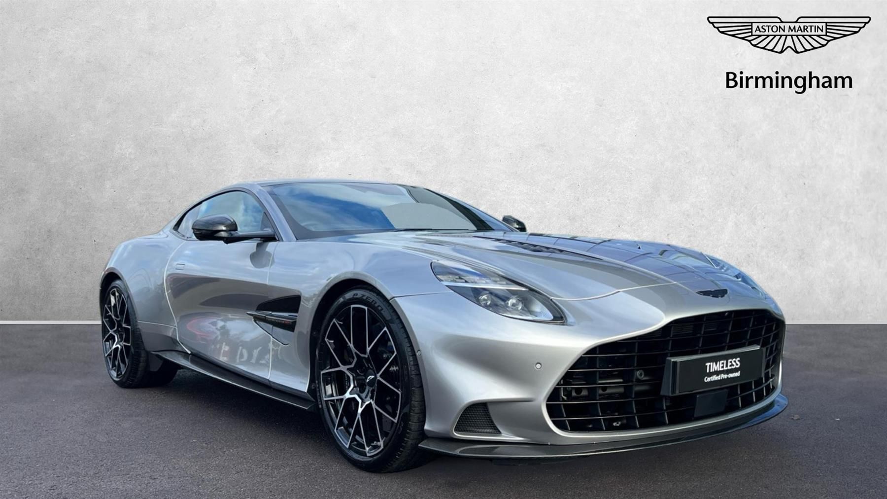 Used 2025 ASTON MARTIN VANQUISH V12 AUTO for sale - PistonHeads UK