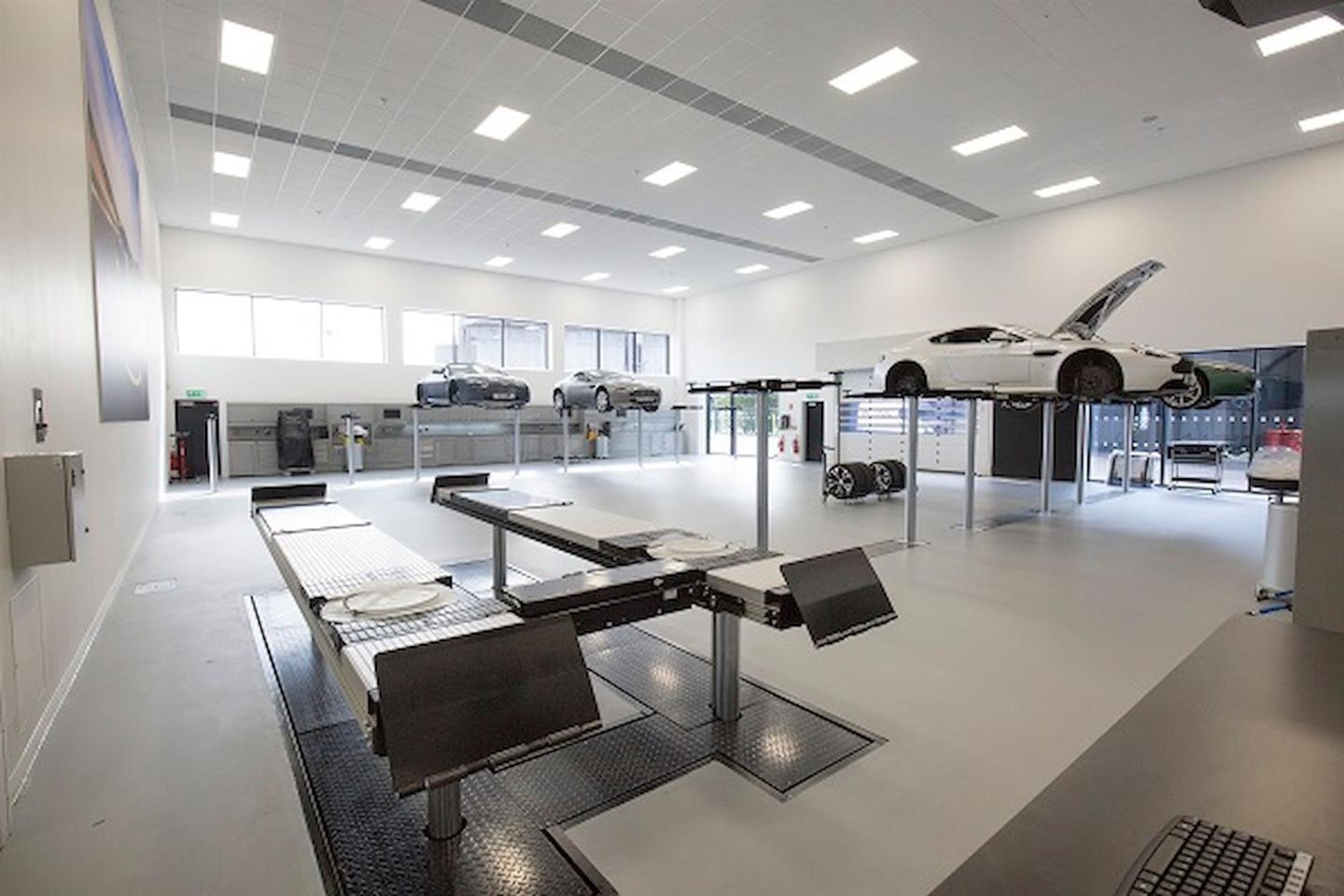 Used 2022 ASTON MARTIN VANTAGE F1 EDITION V8 AUTO for sale - PistonHeads UK