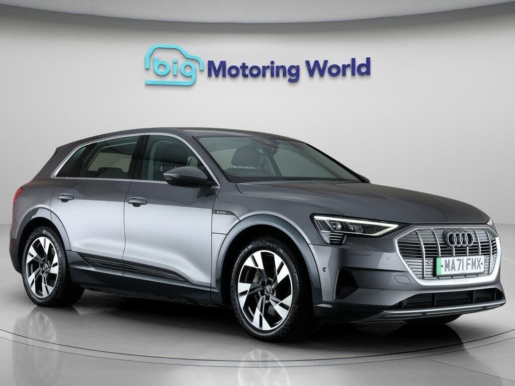 Used 2021 AUDI E-TRON SPORT 50 QUATTRO for sale - PistonHeads UK