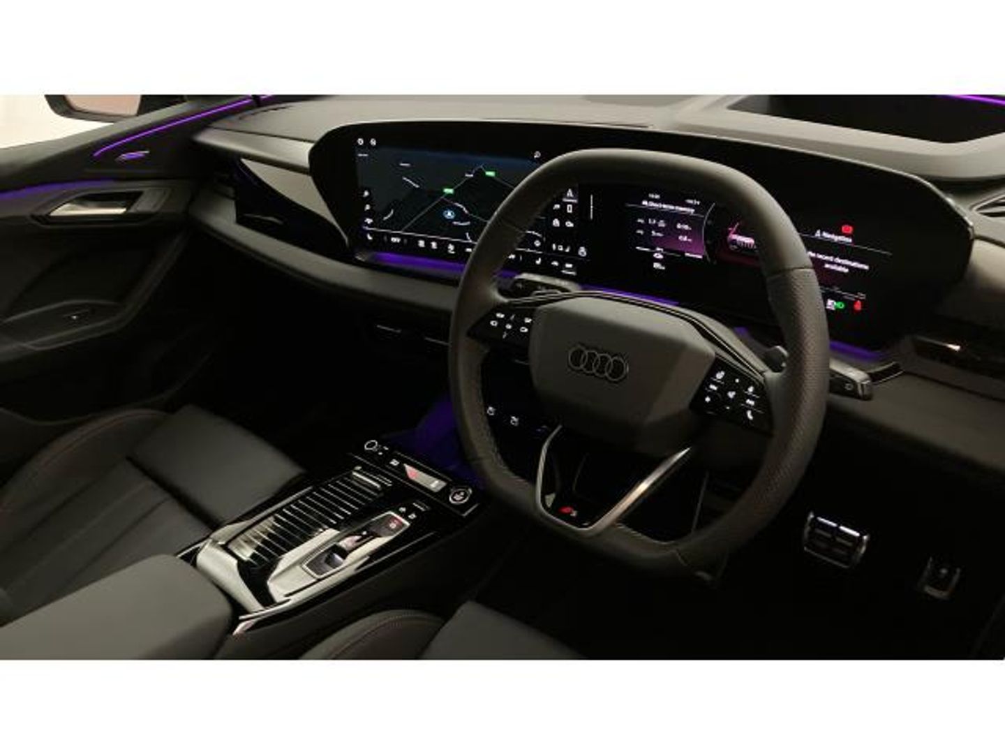 Used 2025 AUDI Q6 E-TRON S LINE QUATTRO for sale - PistonHeads UK