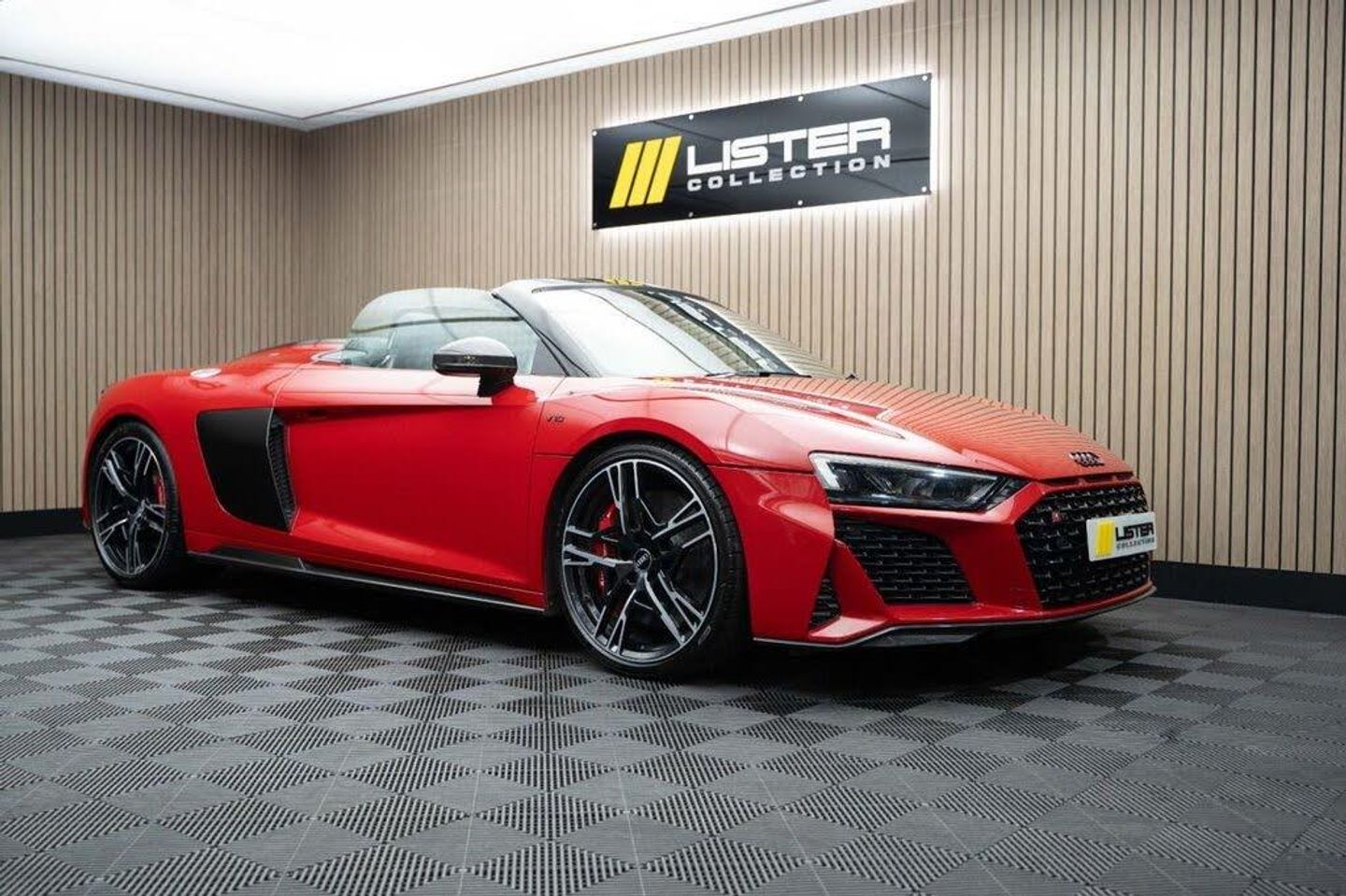 Used 2020 AUDI R8 for sale - PistonHeads UK