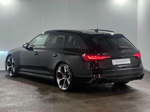 Used 2023 AUDI RS 4 COMPETITION TFSI QUAT A for sale - PistonHeads UK