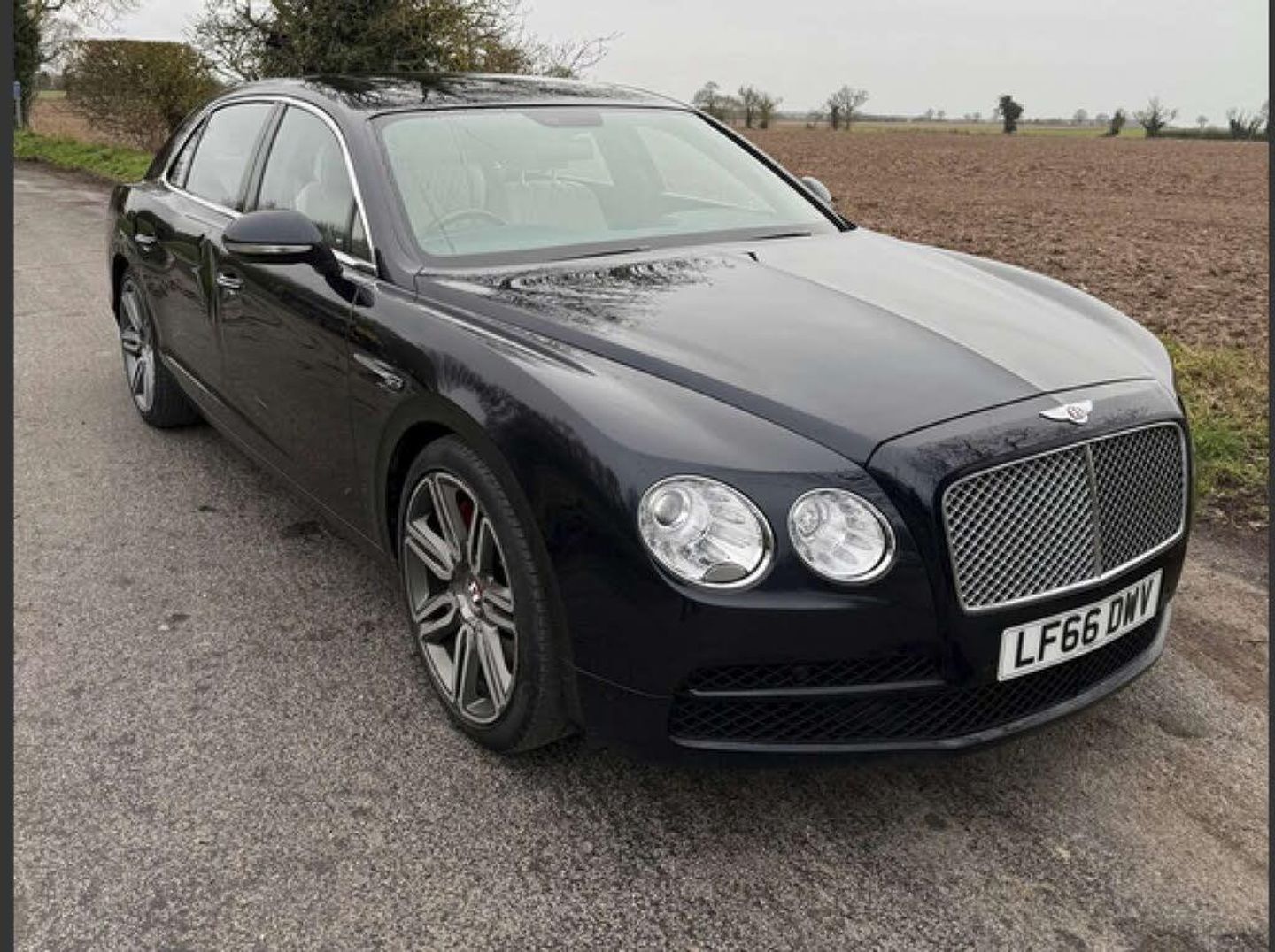 Used 2016 BENTLEY FLYING SPUR for sale - PistonHeads UK