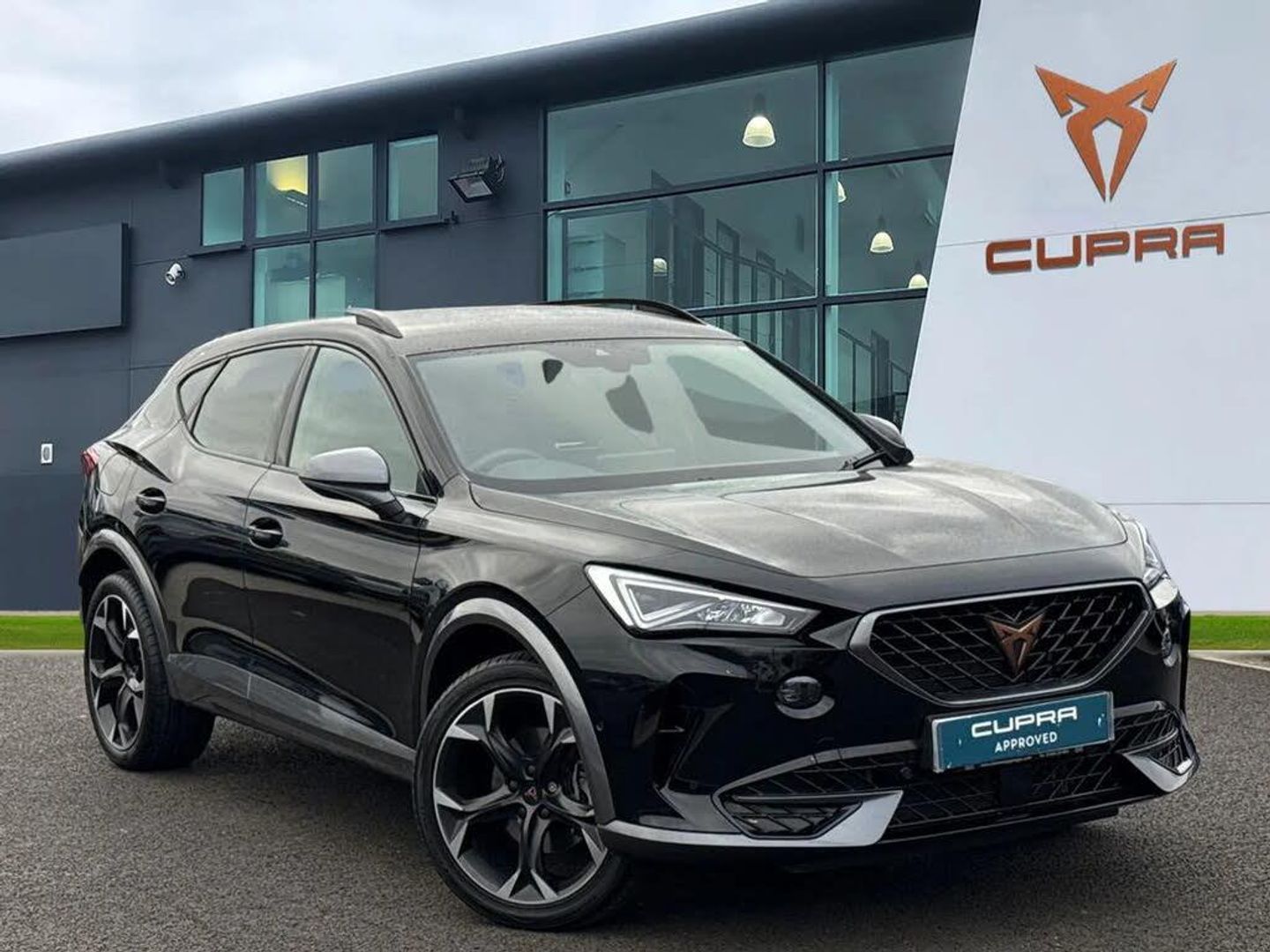 Used 2024 CUPRA FORMENTOR V2 PHEV S-A for sale - PistonHeads UK