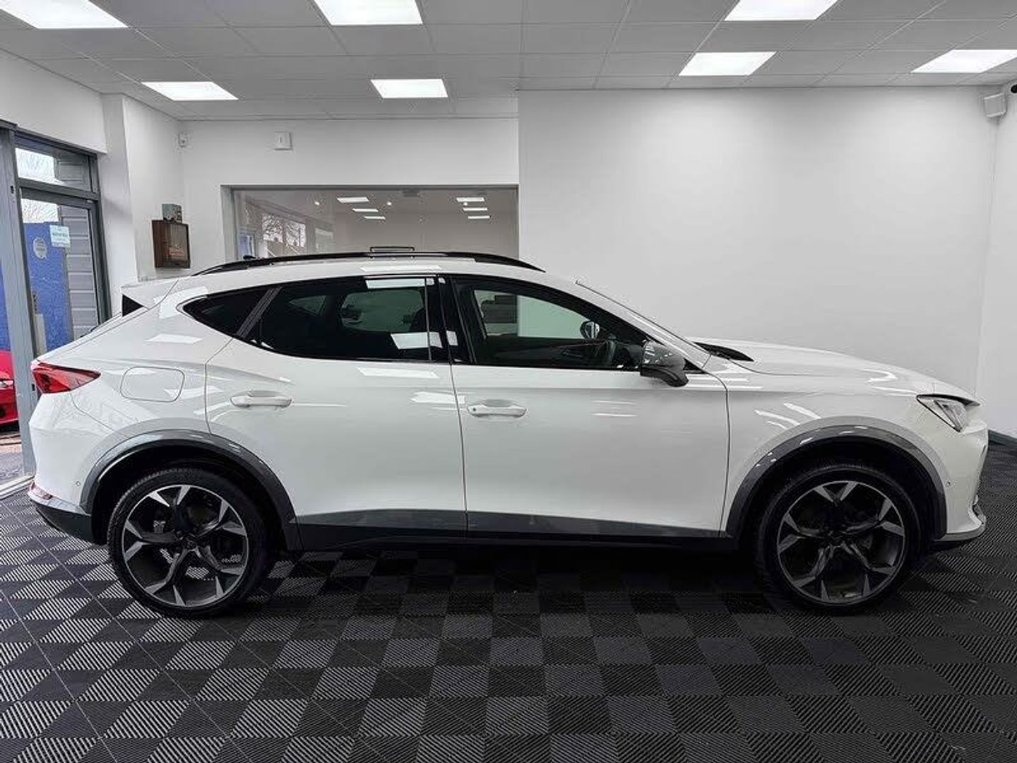 Used 2023 CUPRA FORMENTOR V2 TSI S-A for sale - PistonHeads UK