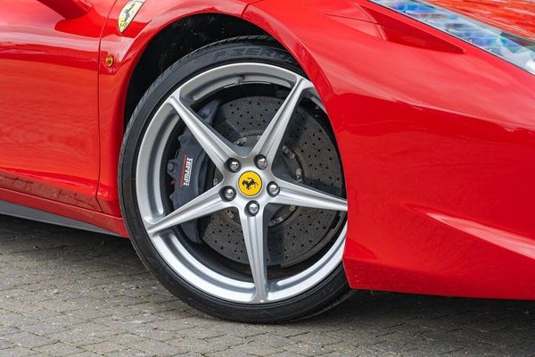 Used 2013 FERRARI 458 SPIDER DCT S-A for sale - PistonHeads UK