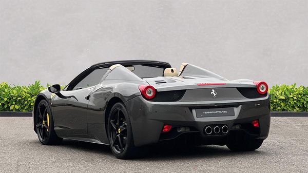 Used 2013 FERRARI 458 SPIDER DCT S-A for sale - PistonHeads UK