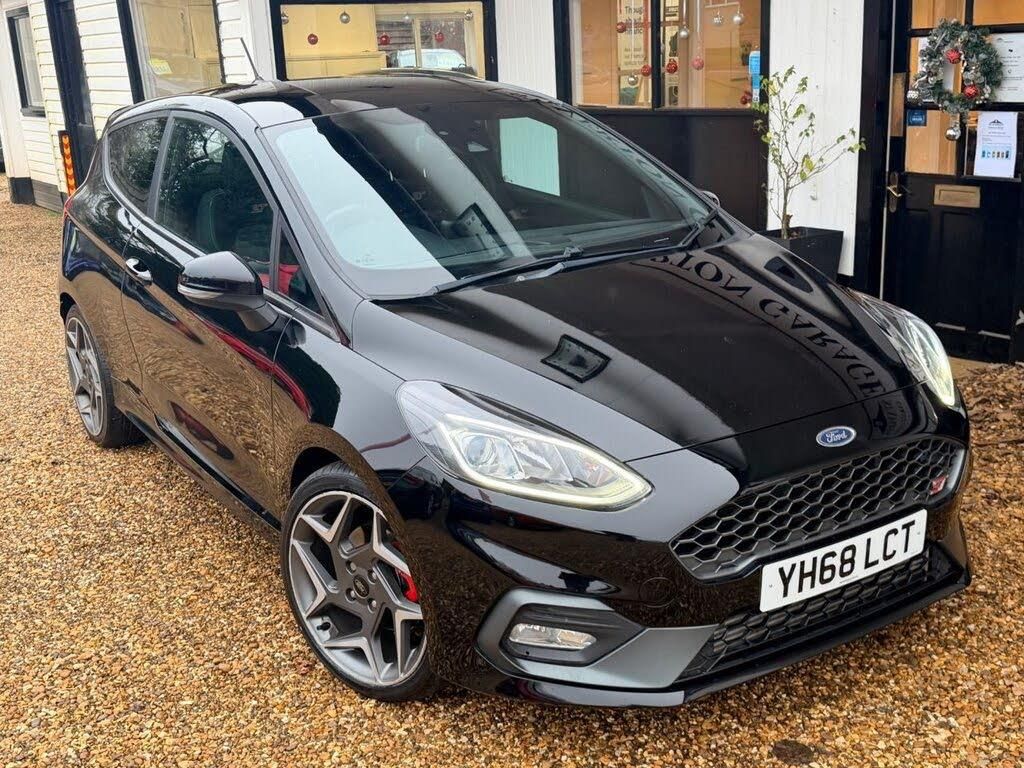 Used 2018 FORD FIESTA for sale - PistonHeads UK