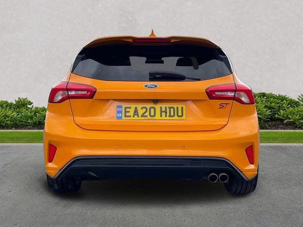 Used 2020 FORD FOCUS ST ECOBLUE for sale - PistonHeads UK