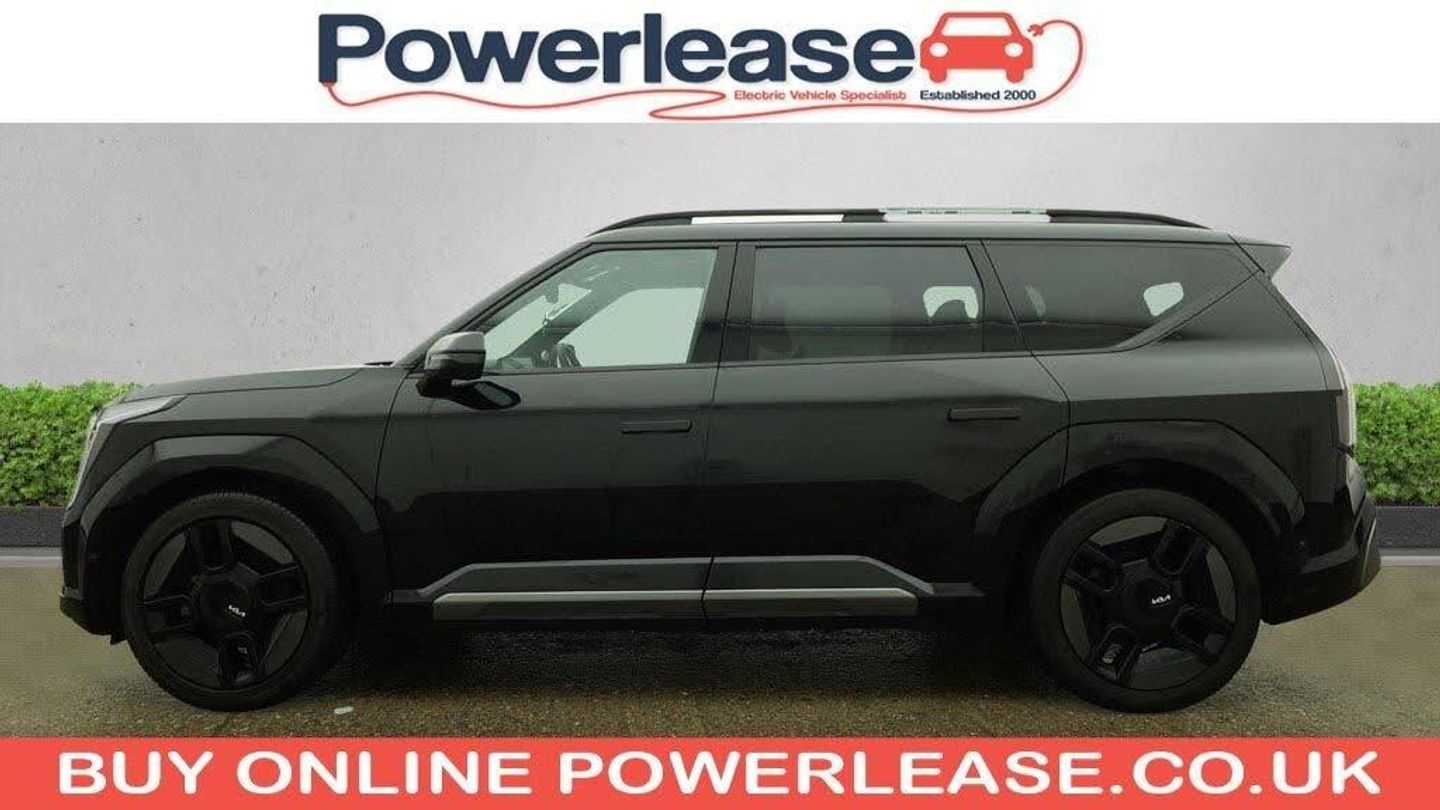 Used 2024 KIA EV9 GT-LINE S AWD for sale - PistonHeads UK