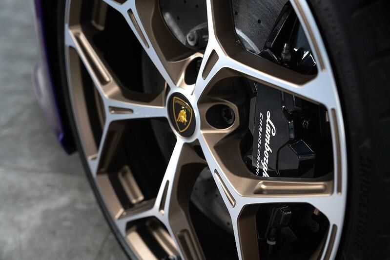 Used 6.5 V12 HPEV 3.8kWh Coupe 2dr Petrol Plug-in Hybrid AMT 4WD Euro 6 ...