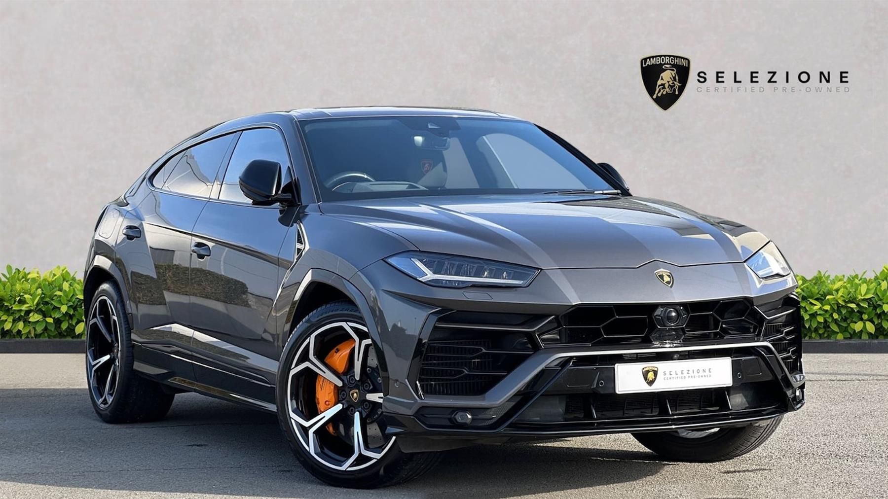 Used 2022 LAMBORGHINI URUS V8 AUTO for sale - PistonHeads UK