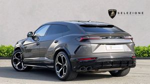 Used 2022 LAMBORGHINI URUS V8 AUTO for sale - PistonHeads UK