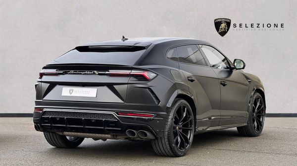 Used 2022 LAMBORGHINI URUS V8 AUTO for sale - PistonHeads UK