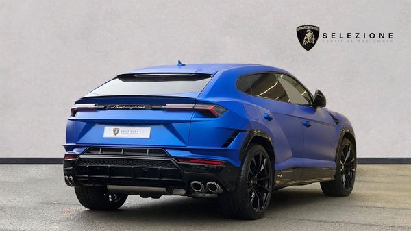Used 2024 LAMBORGHINI URUS V8 S AUTO for sale - PistonHeads UK