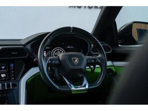 Used 2019 LAMBORGHINI URUS V8 AUTO for sale - PistonHeads UK