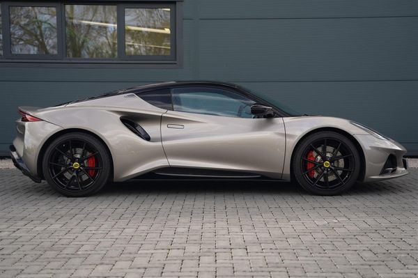 Used 2023 LOTUS EMIRA V6 FIRST EDITION for sale - PistonHeads UK