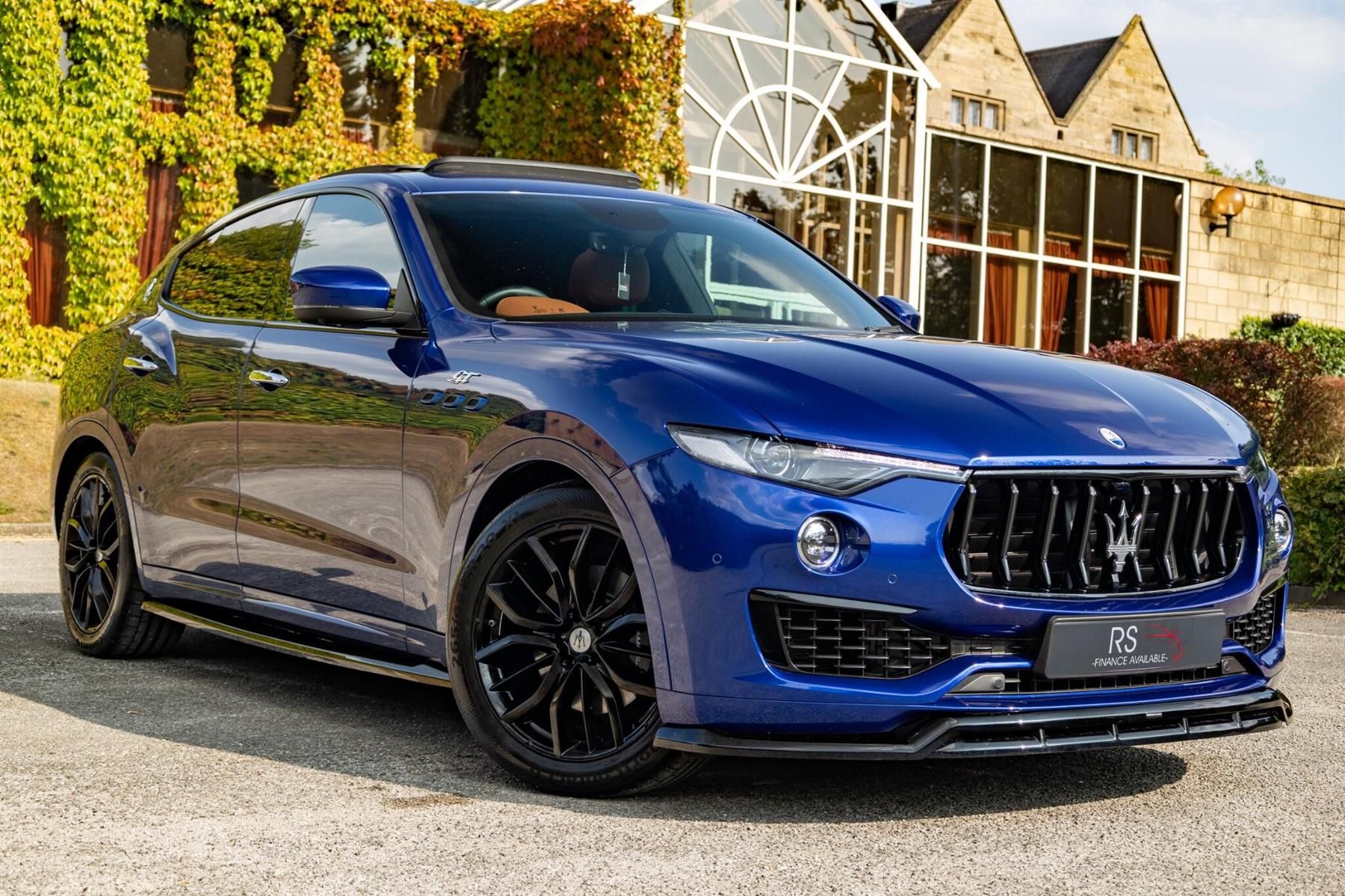 Used 2021 MASERATI LEVANTE GT MHEV AUTO for sale - PistonHeads UK