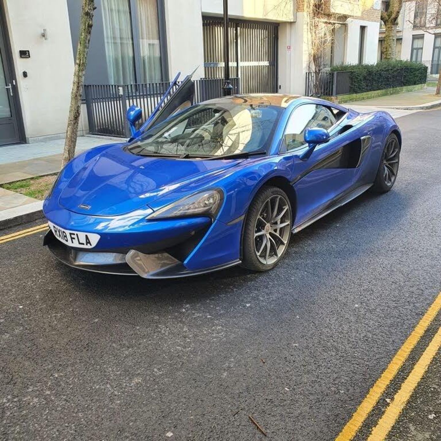 Used 2018 MCLAREN 570 for sale - PistonHeads UK