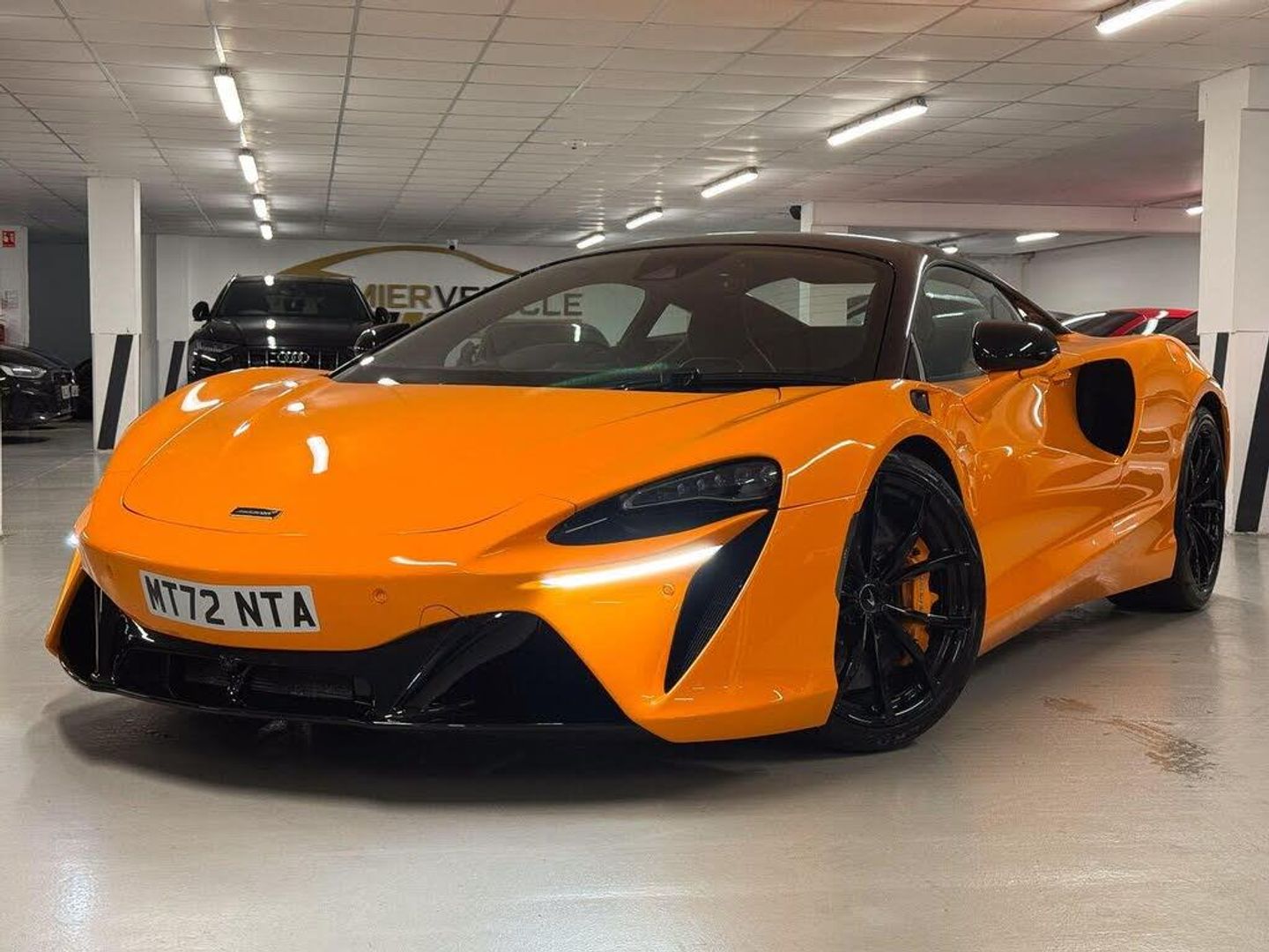 Used 2022 MCLAREN ARTURA V6 PHEV S-A for sale - PistonHeads UK