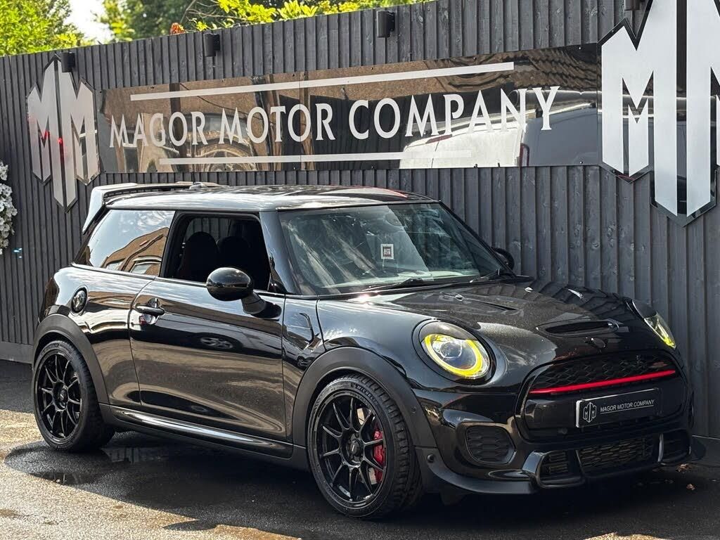 Used MINI Mini 2.0 John Cooper Works Steptronic Euro 6 (s/s) 3dr for ...