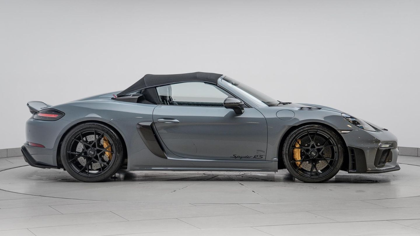 Used 2024 PORSCHE 718 SPYDER RS S-A for sale - PistonHeads UK
