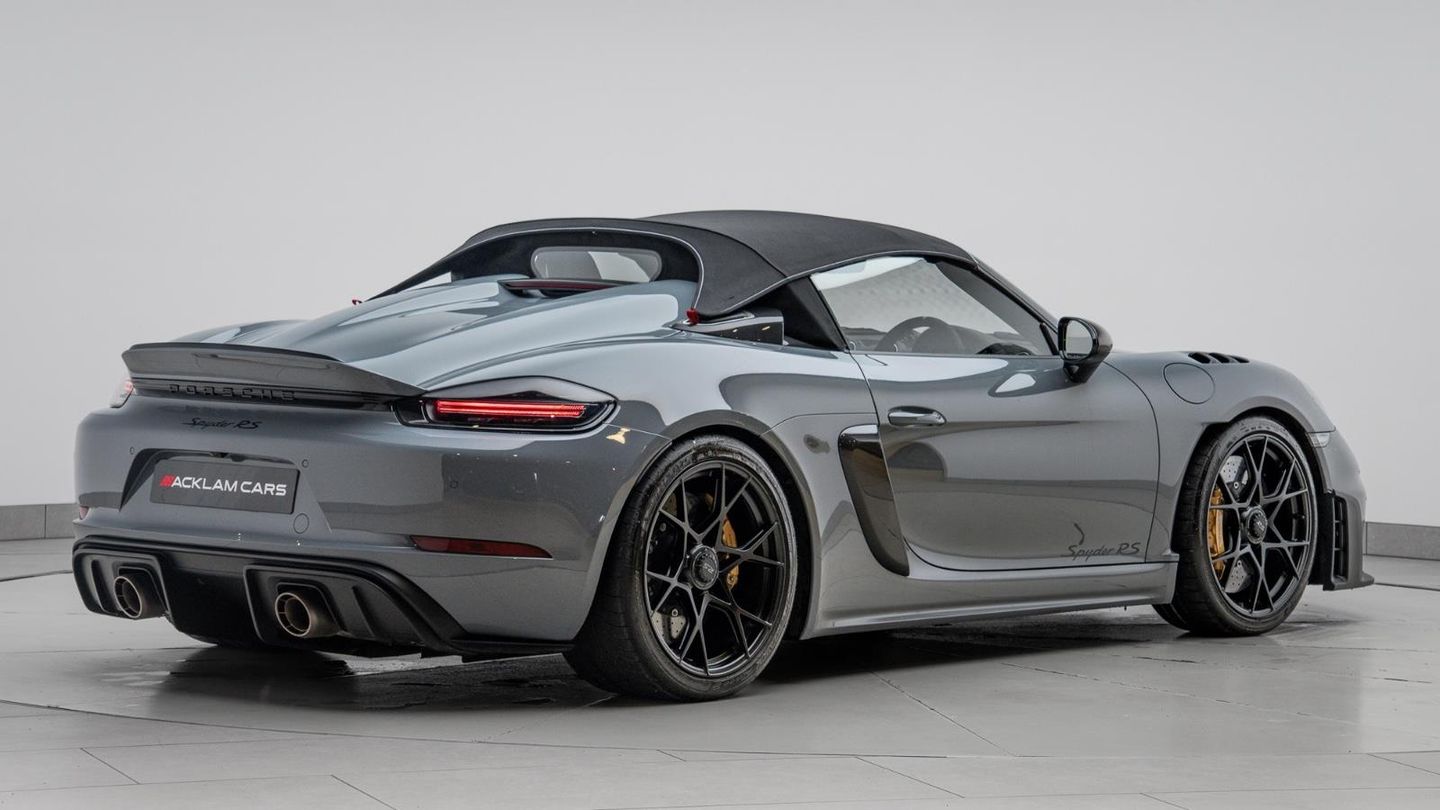 Used 2024 PORSCHE 718 SPYDER RS S-A for sale - PistonHeads UK