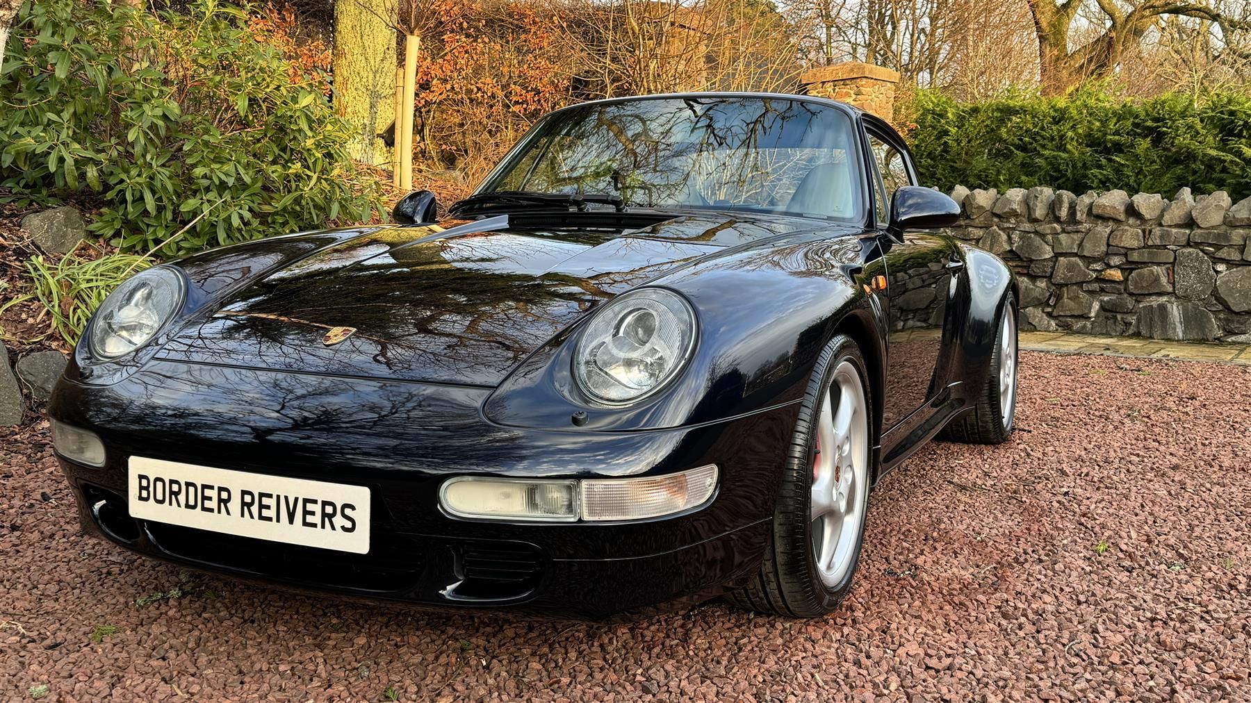 Used PORSCHE 911-993 C4S 19k miles outstanding for sale - PistonHeads UK