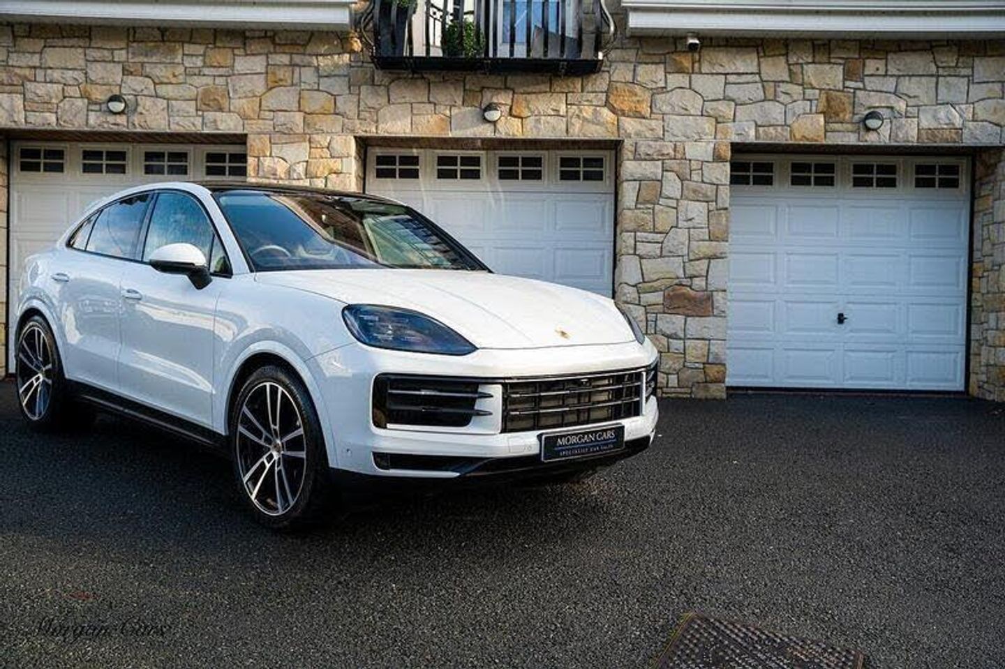 Used 2025 PORSCHE CAYENNE for sale - PistonHeads UK