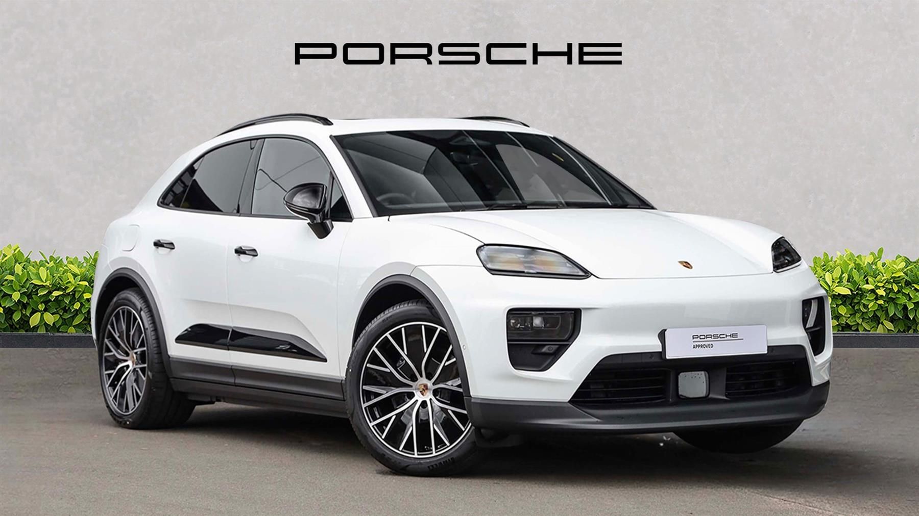 Used 2025 PORSCHE MACAN ELECTRIC for sale - PistonHeads UK