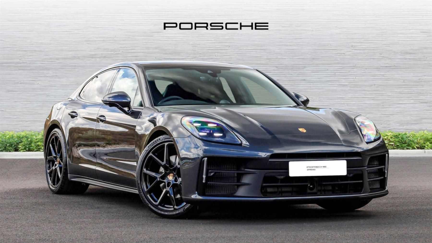 Used 2025 PORSCHE PANAMERA S-A for sale - PistonHeads UK