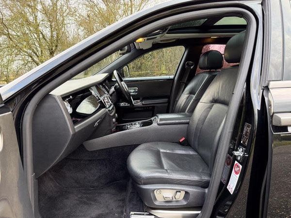 Used 2010 ROLLS ROYCE GHOST V12 for sale - PistonHeads UK