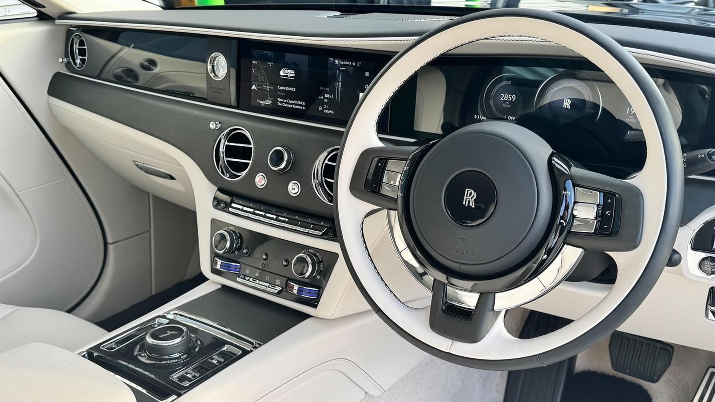 Used 2025 ROLLS ROYCE SPECTRE EV for sale - PistonHeads UK