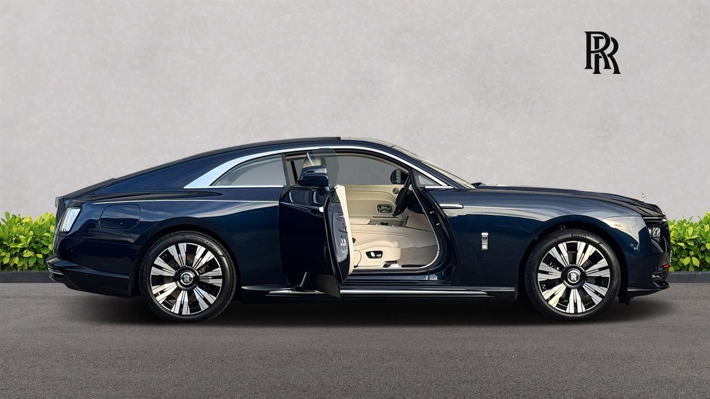 Used 2025 ROLLS ROYCE SPECTRE EV for sale - PistonHeads UK
