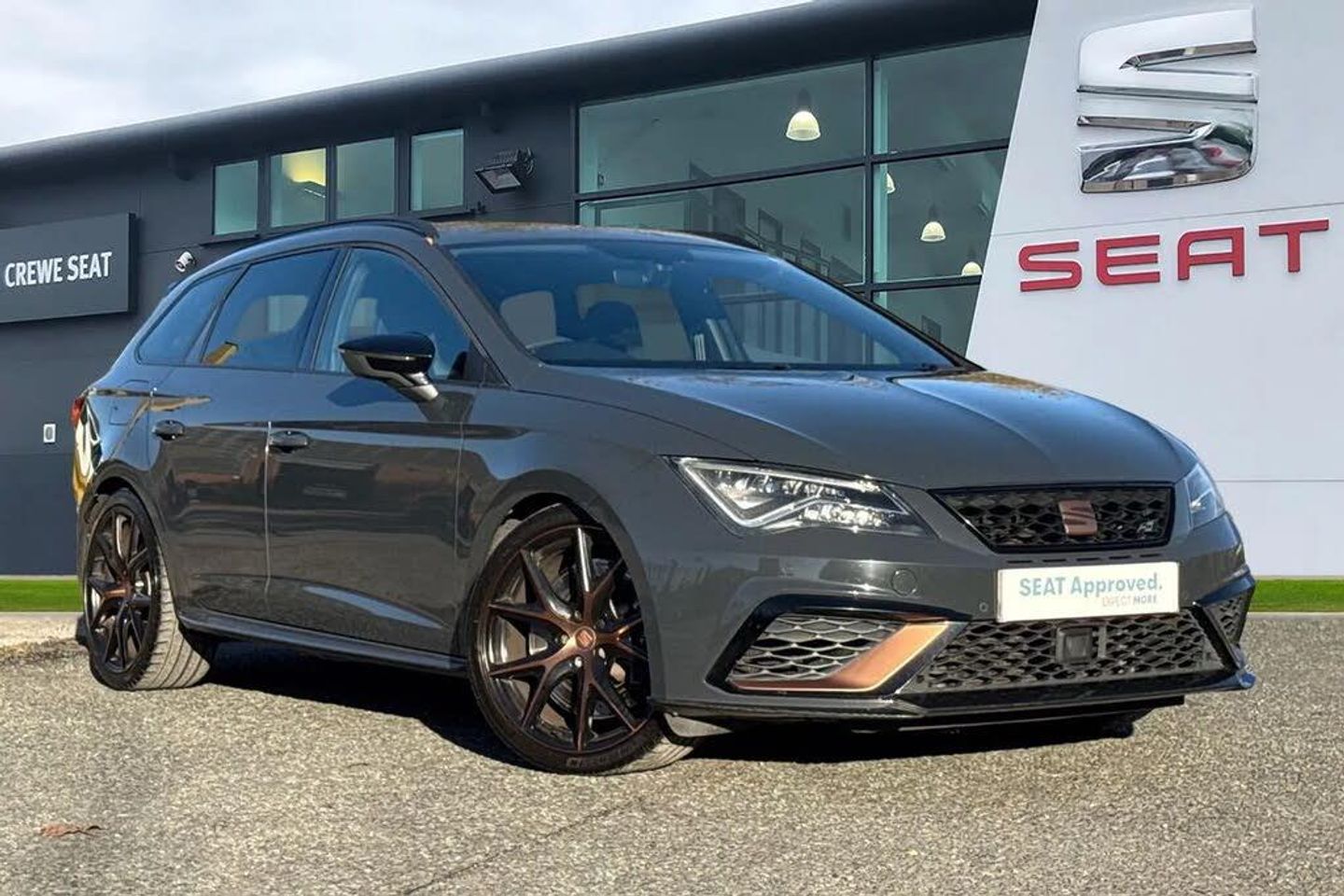 Wunderschone Seat Leon Cupra St Fotos