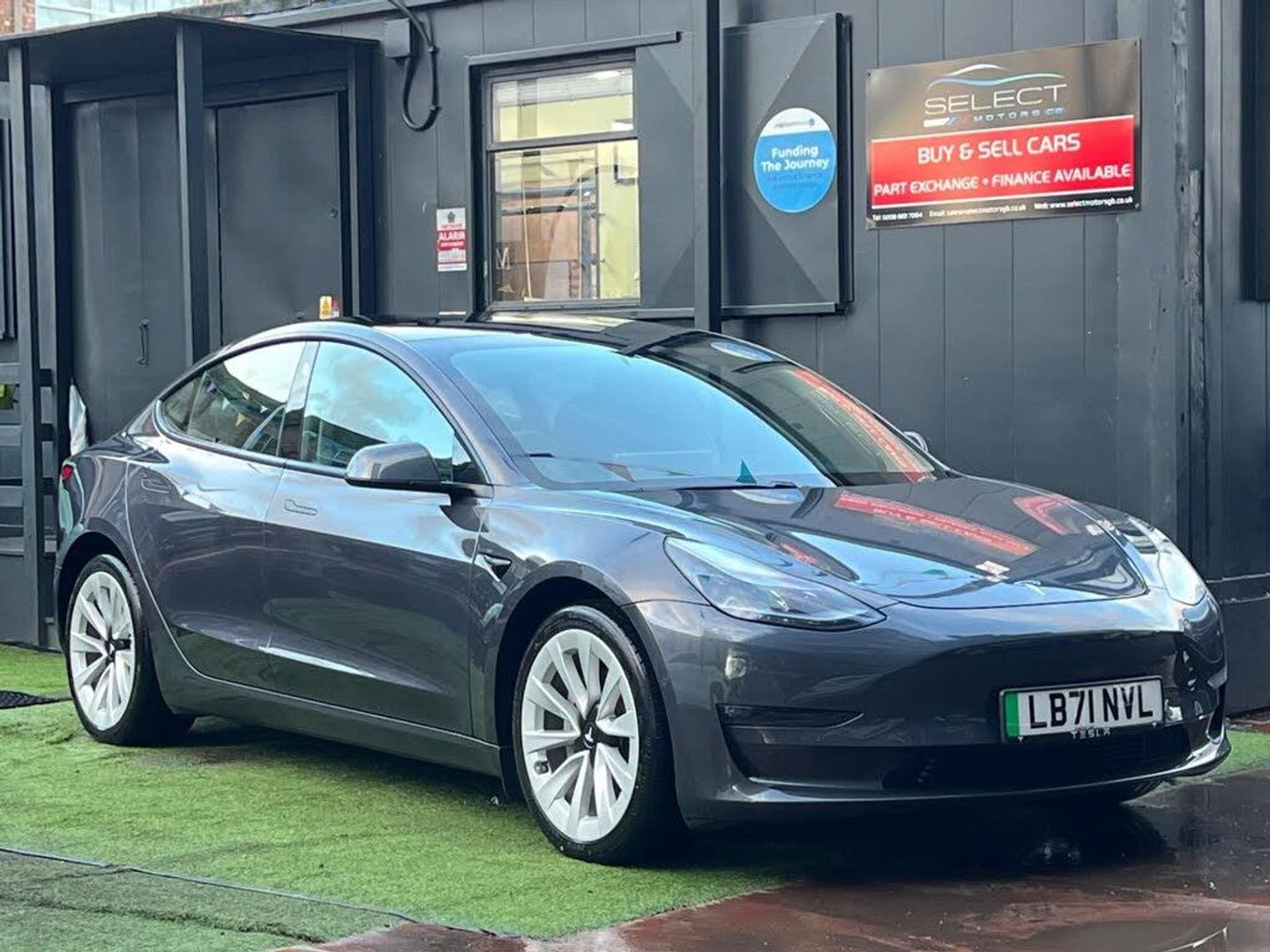 Used 2021 TESLA MODEL 3 LONG RANGE AWD for sale - PistonHeads UK