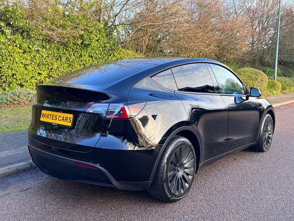 Used 2022 TESLA MODEL Y LONG RANGE AWD for sale - PistonHeads UK