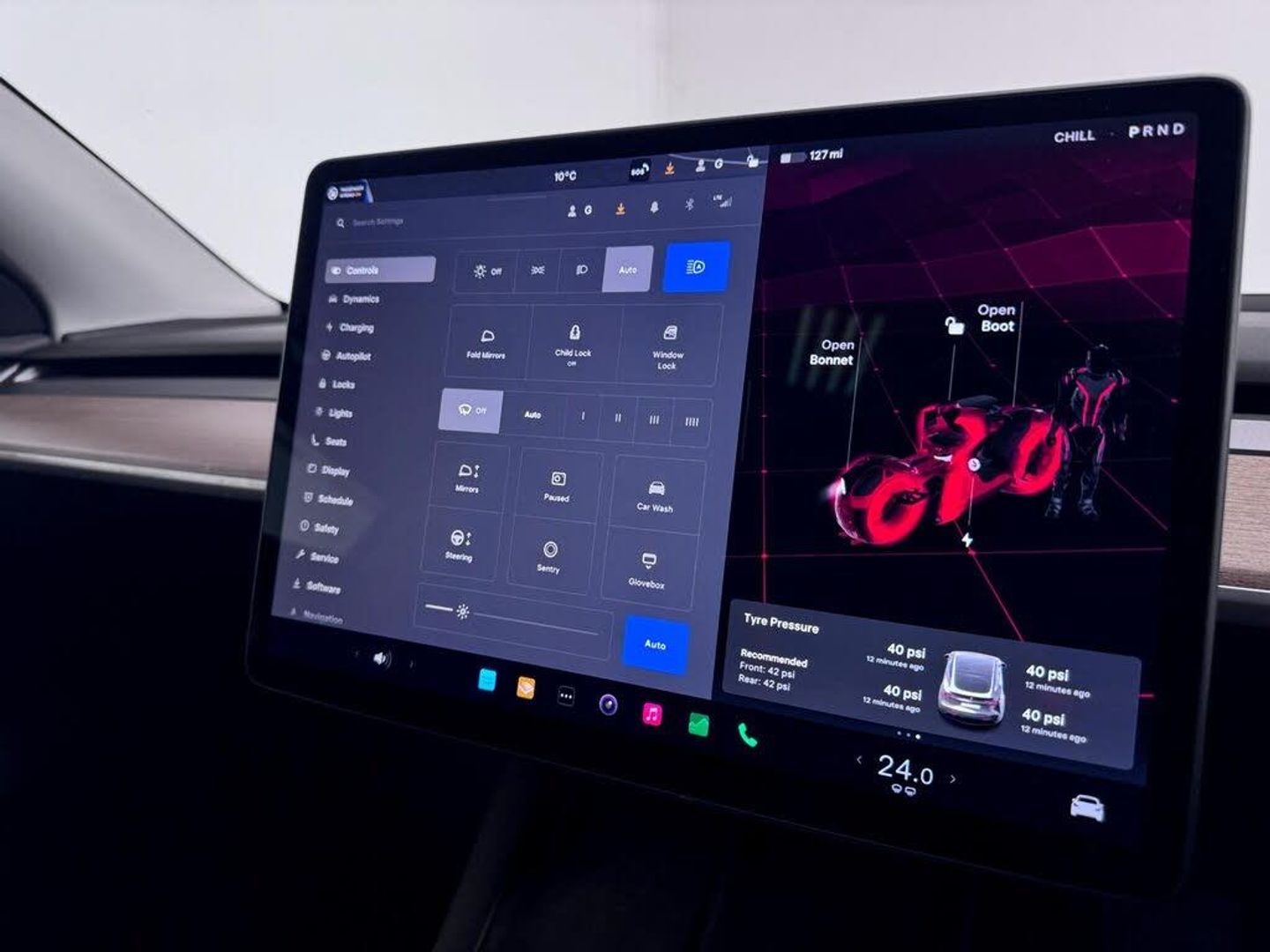 Used 2023 TESLA MODEL Y LONG RANGE AWD for sale - PistonHeads UK