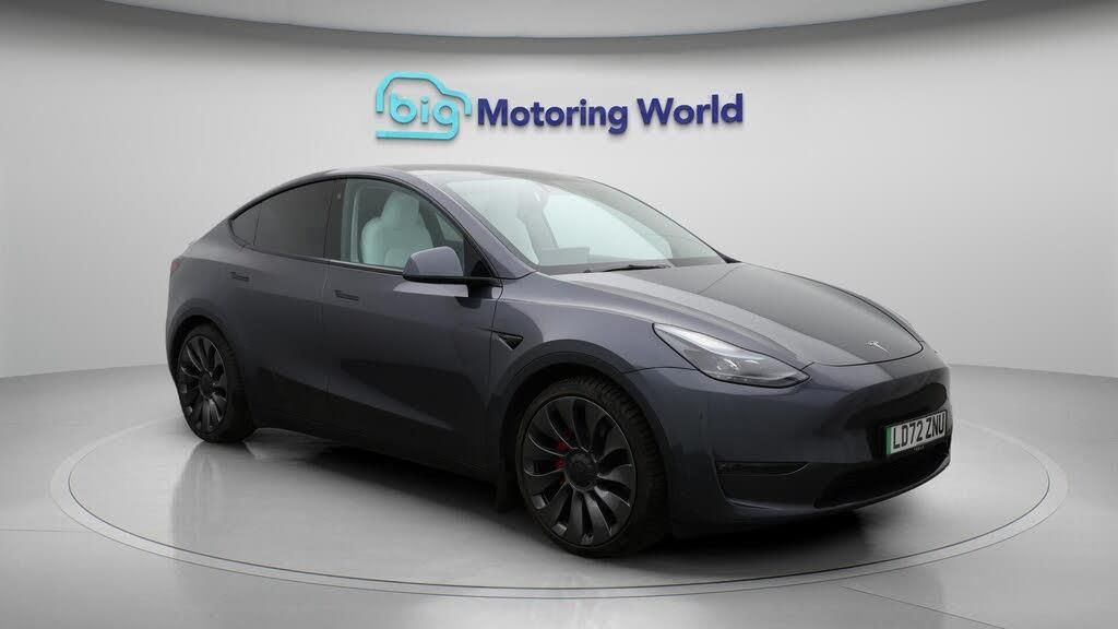 Used 2022 TESLA MODEL Y PERFORMANCE AWD for sale - PistonHeads UK